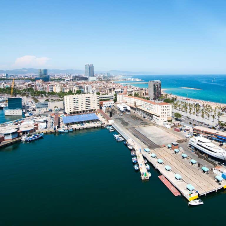 Here's What To Wear In Spain In November!